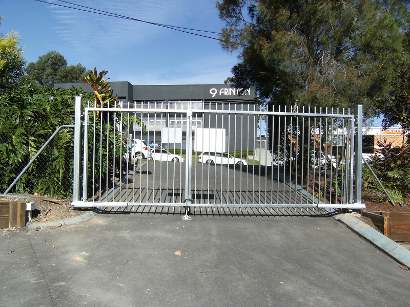 Commercial Gates